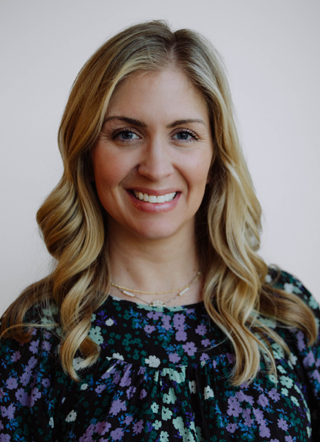 Ally Beck Color - The Gypsy Nurse